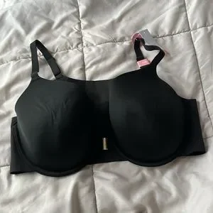 Totally Smooth Full Coverage Front Close Bra